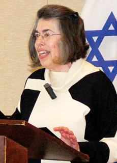 Her mother’s history | Wisconsin Jewish Chronicle - Wisconsin Jewish ...