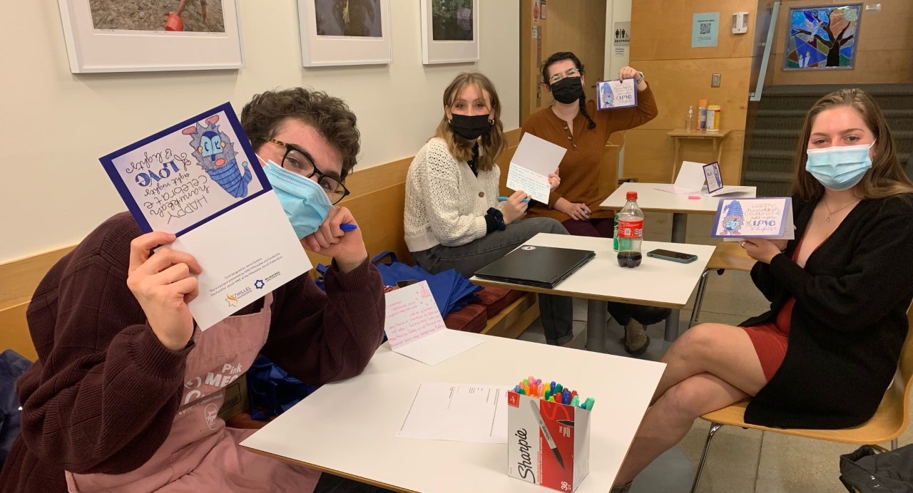 Hillel Milwaukee students connecting with older adults | Wisconsin ...